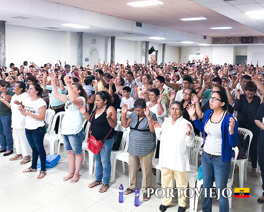 - Universal Ecuador - Universal Ecuador