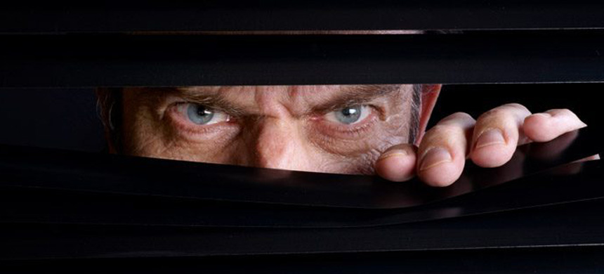 Malicia - Universal Ecuador -+ Universal Ecuador